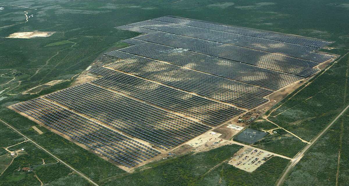 Solar power faces its big Texas test