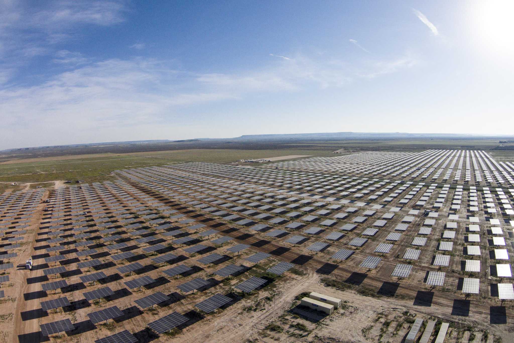 OCI sells Alamo 6 solar farm for $385 million