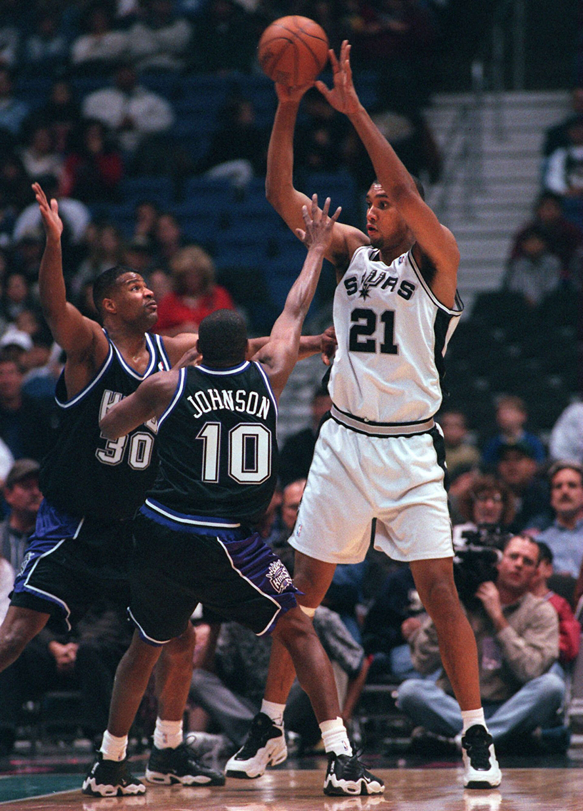In the end, Spurs’ Duncan calls it a day