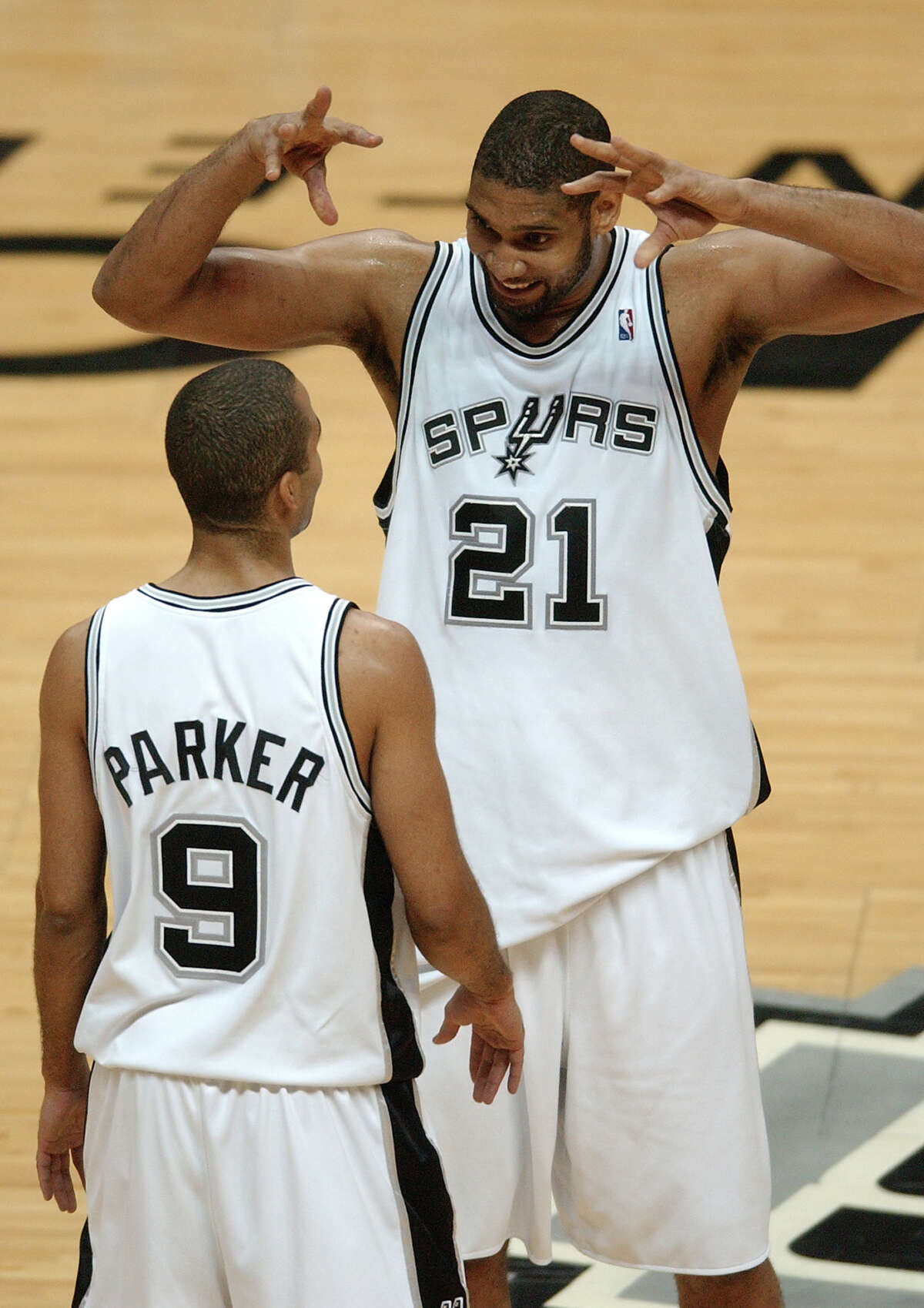 In the end, Spurs’ Duncan calls it a day