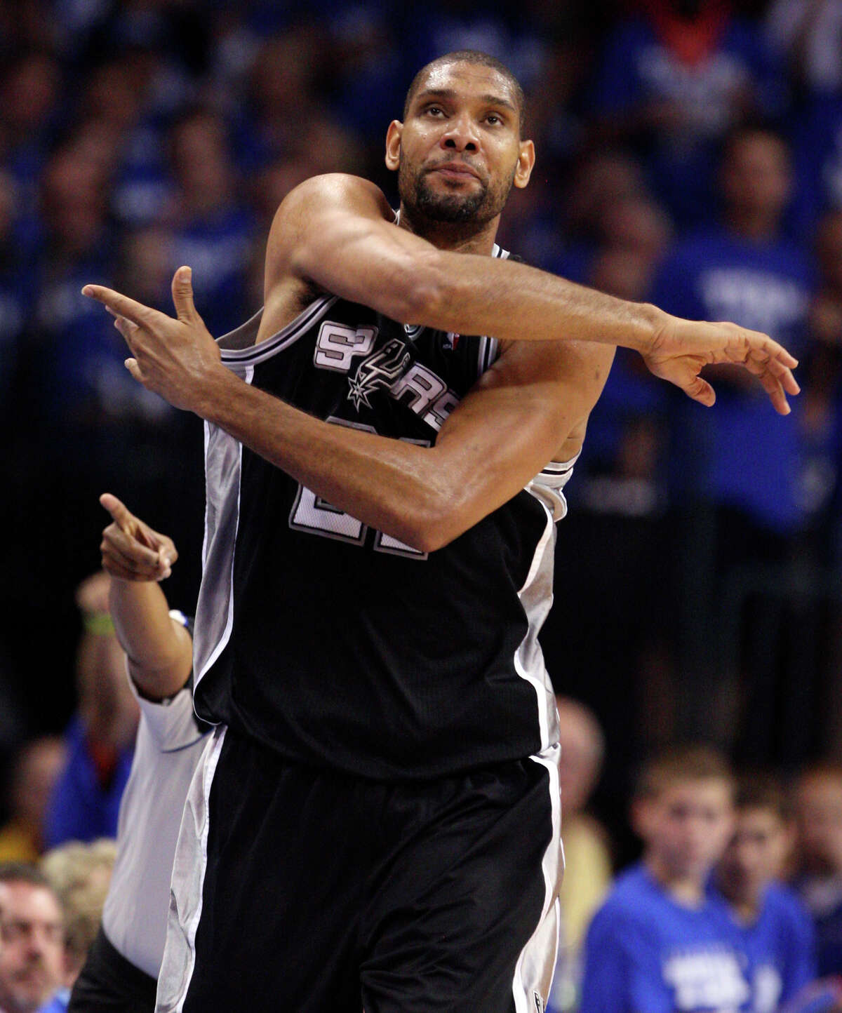 In the end, Spurs’ Duncan calls it a day