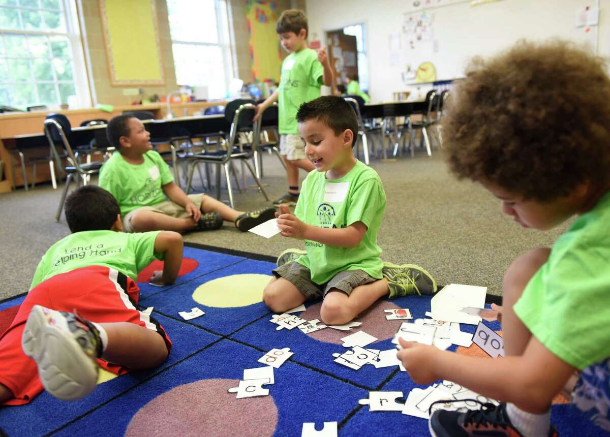 Horizons program builds parent community