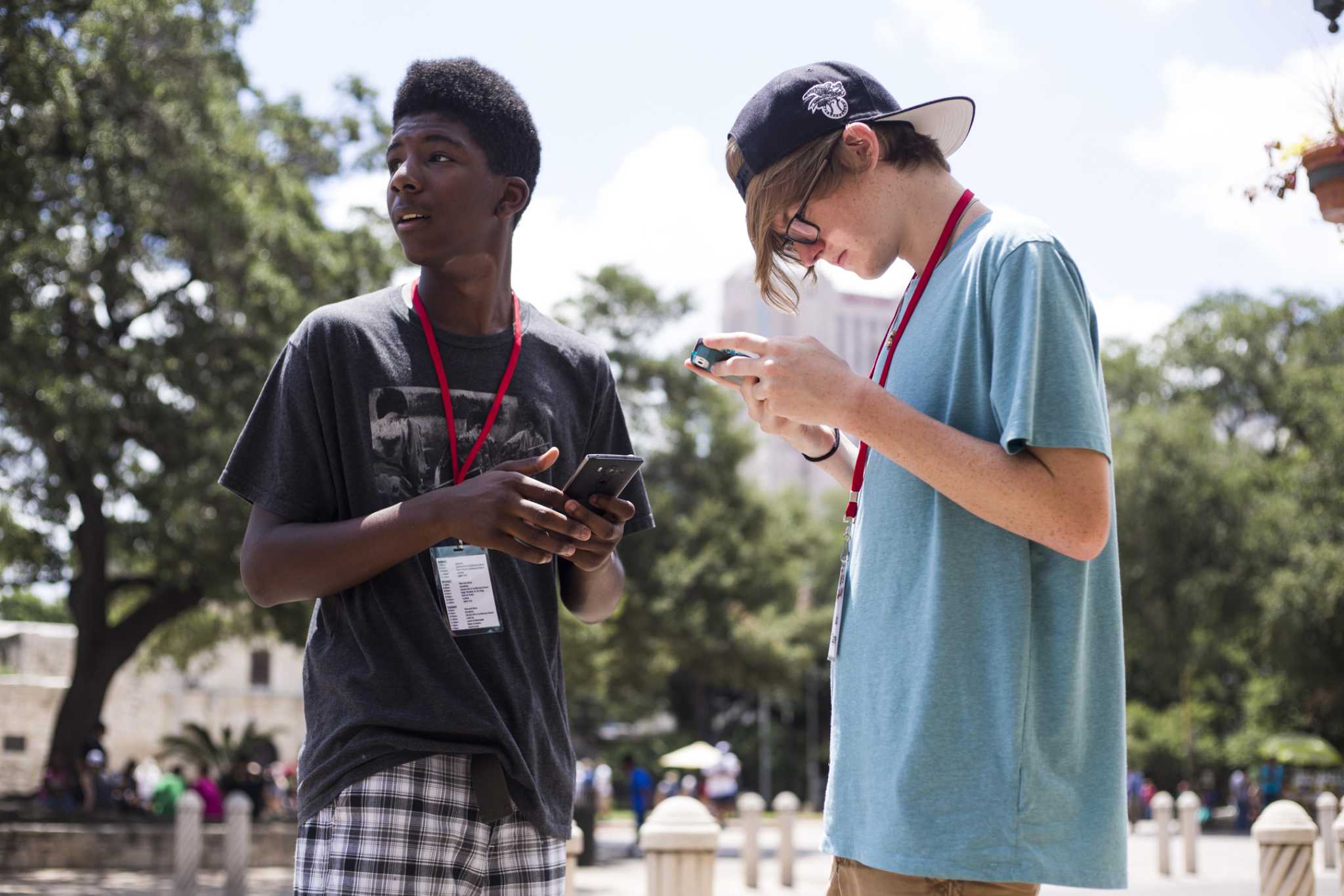 Pokémon Go craze hits San Antonio