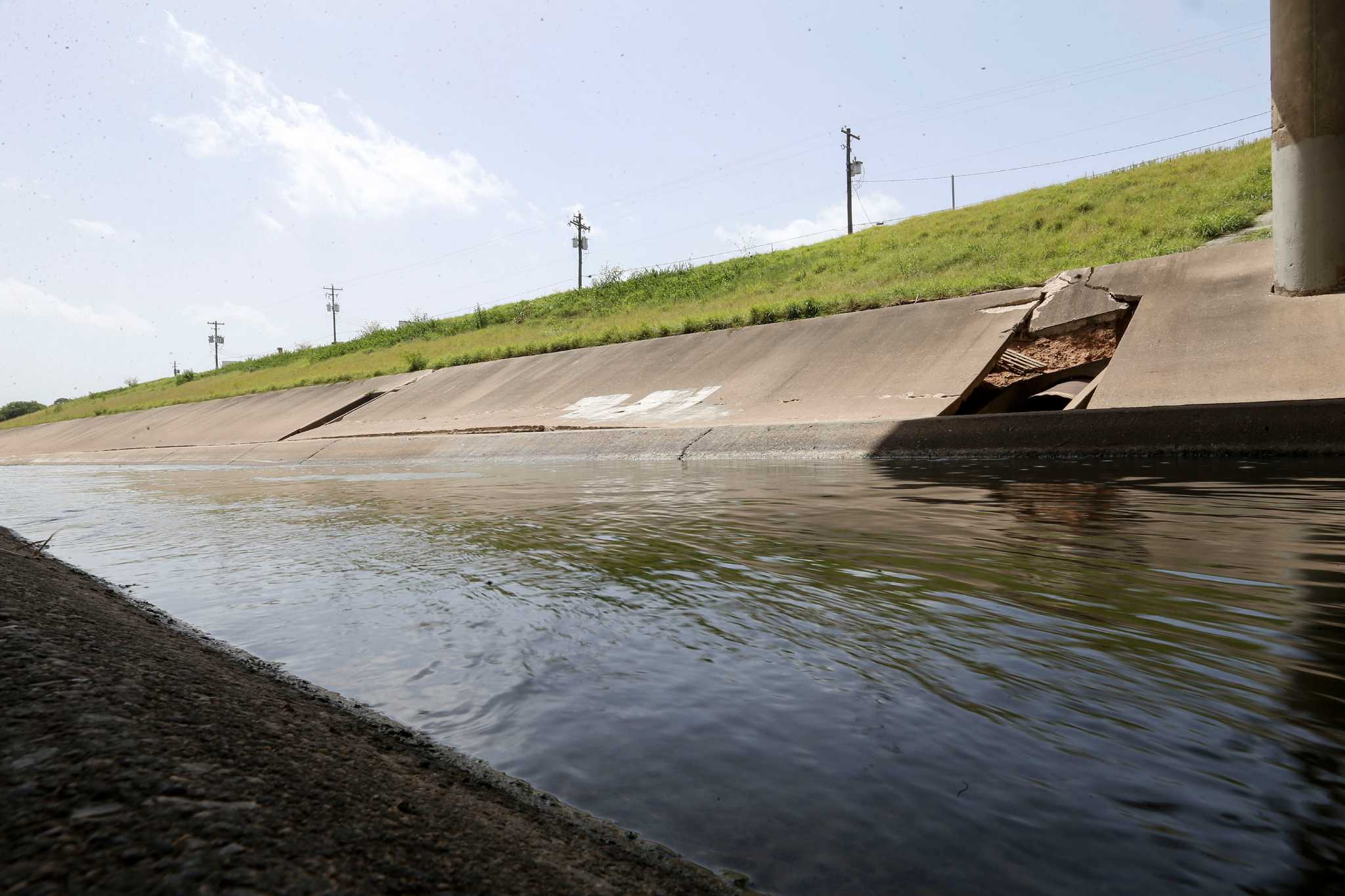 Push to solve Houston's chronic flooding grows stronger