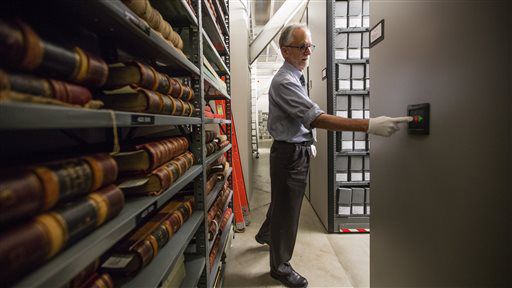 City archivist opened a stunning view into Seattle's past