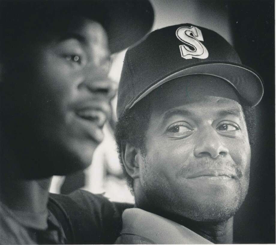 Rare photos of Ken Griffey Jr. and family - seattlepi.com