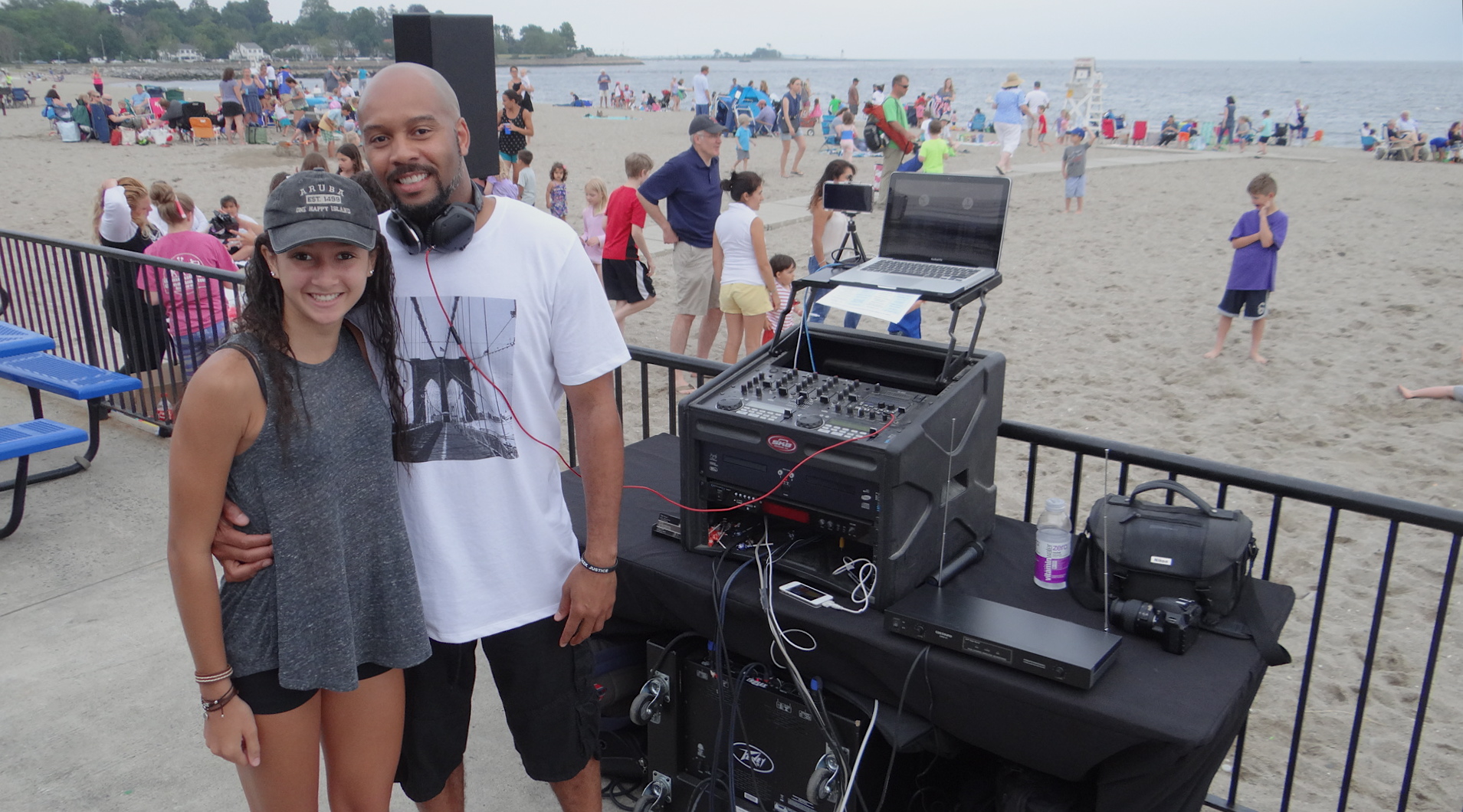 Strong turnout for Sand Jam and Movie Night despite iffy weather