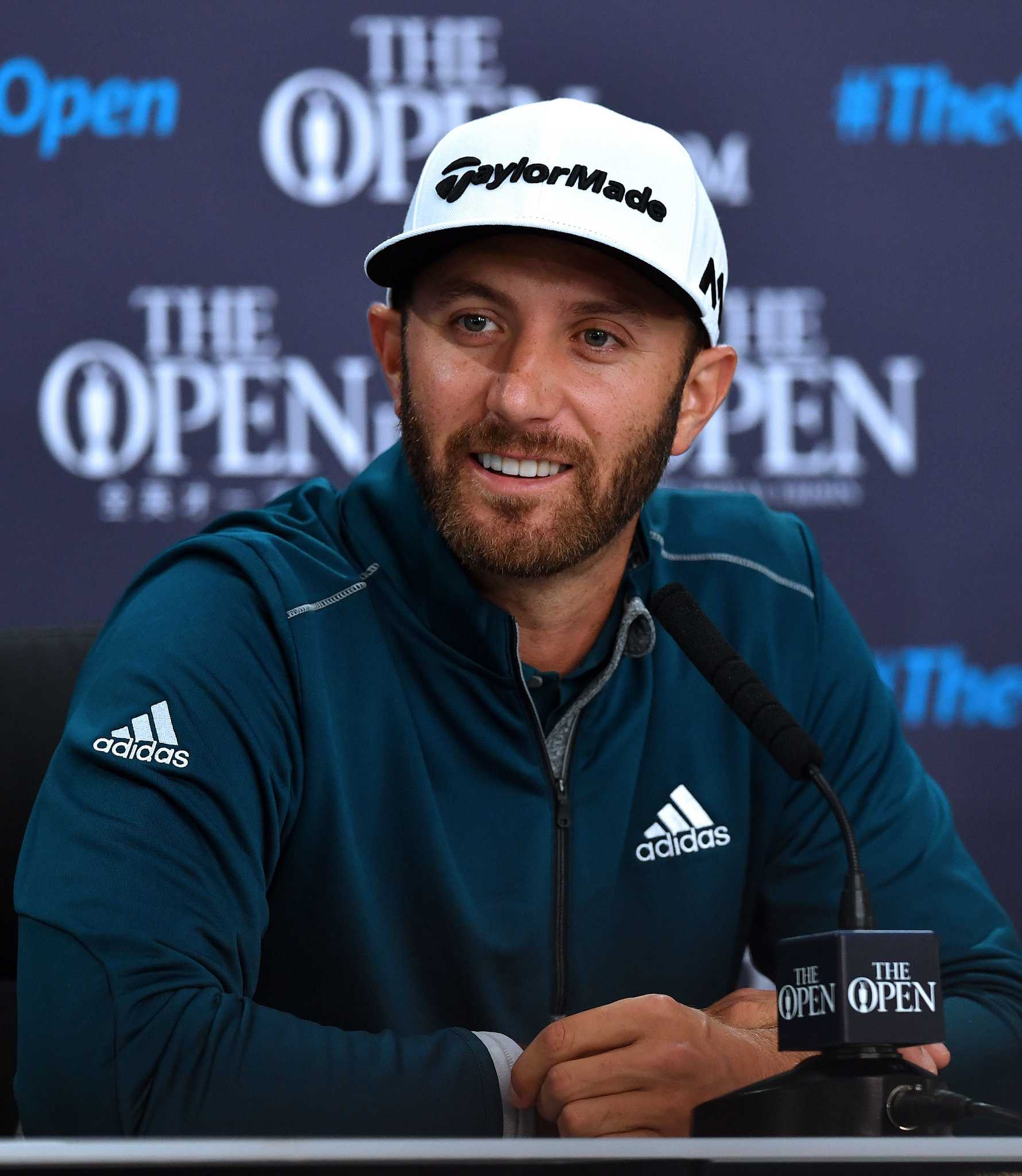 Dustin Johnson's confidence shown through smile, not words