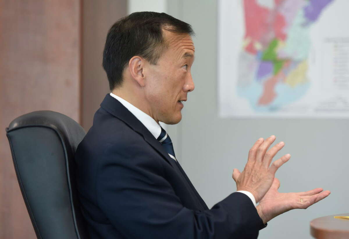 Aloha! New Stamford schools chief brings fresh view