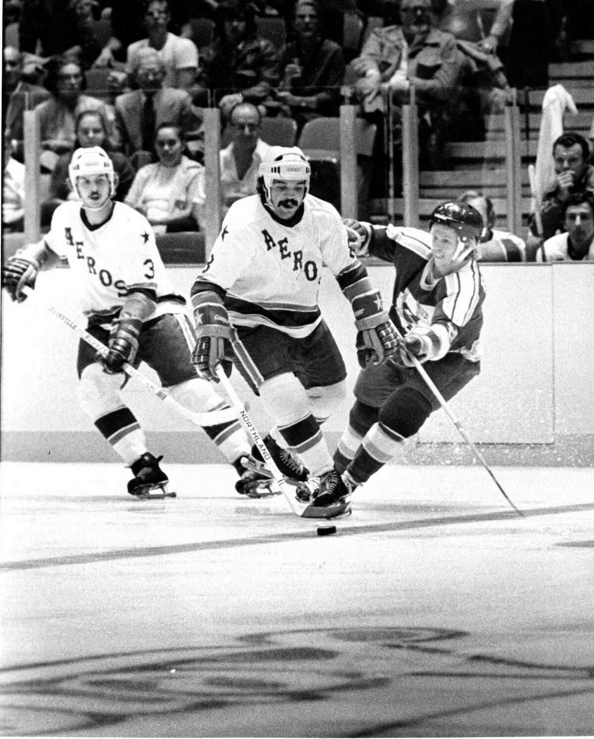 Original Aeros brought Hall of Famer and hockey to Houston