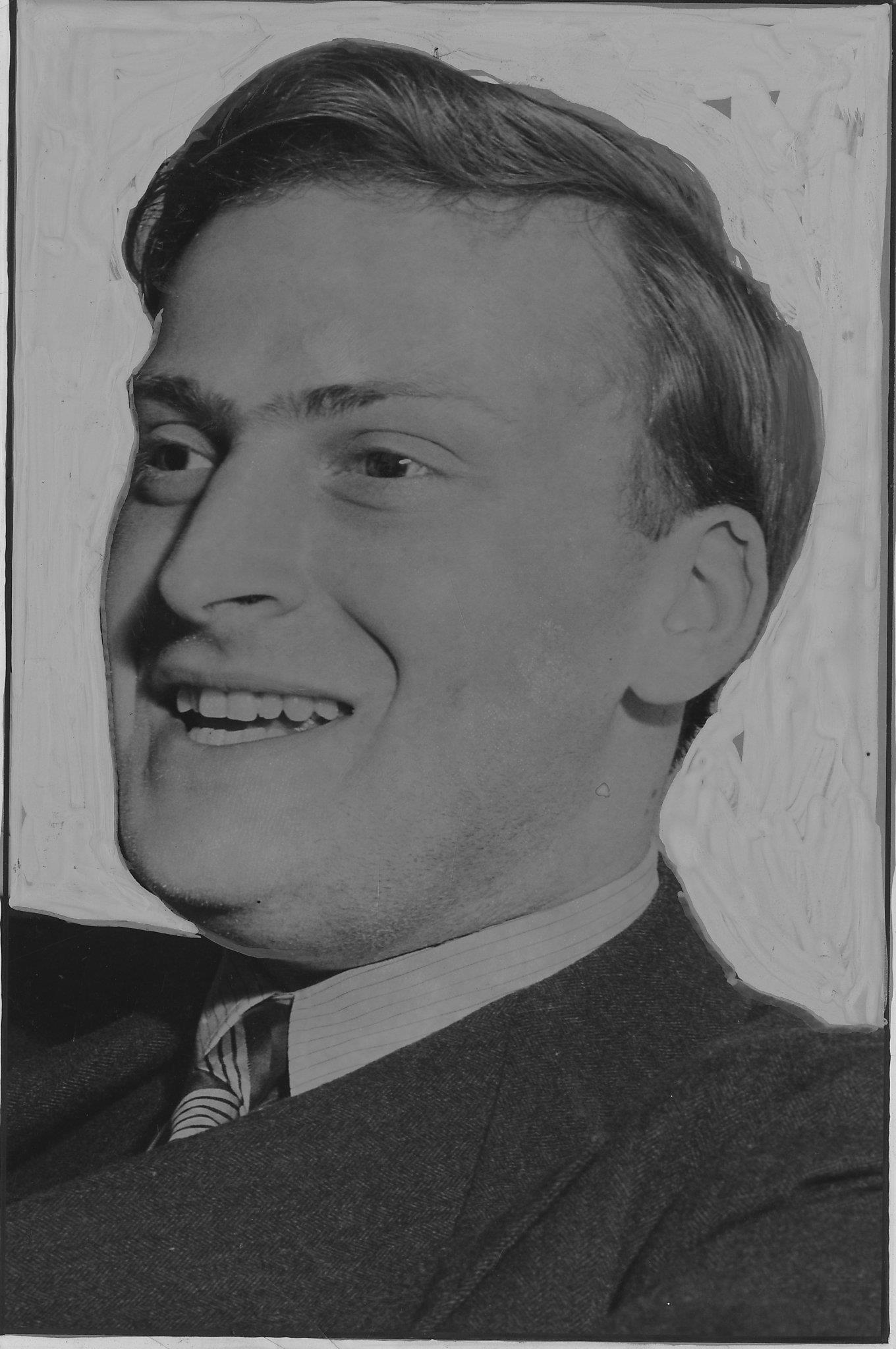 A multiform musical portrait for the Menuhin centennial