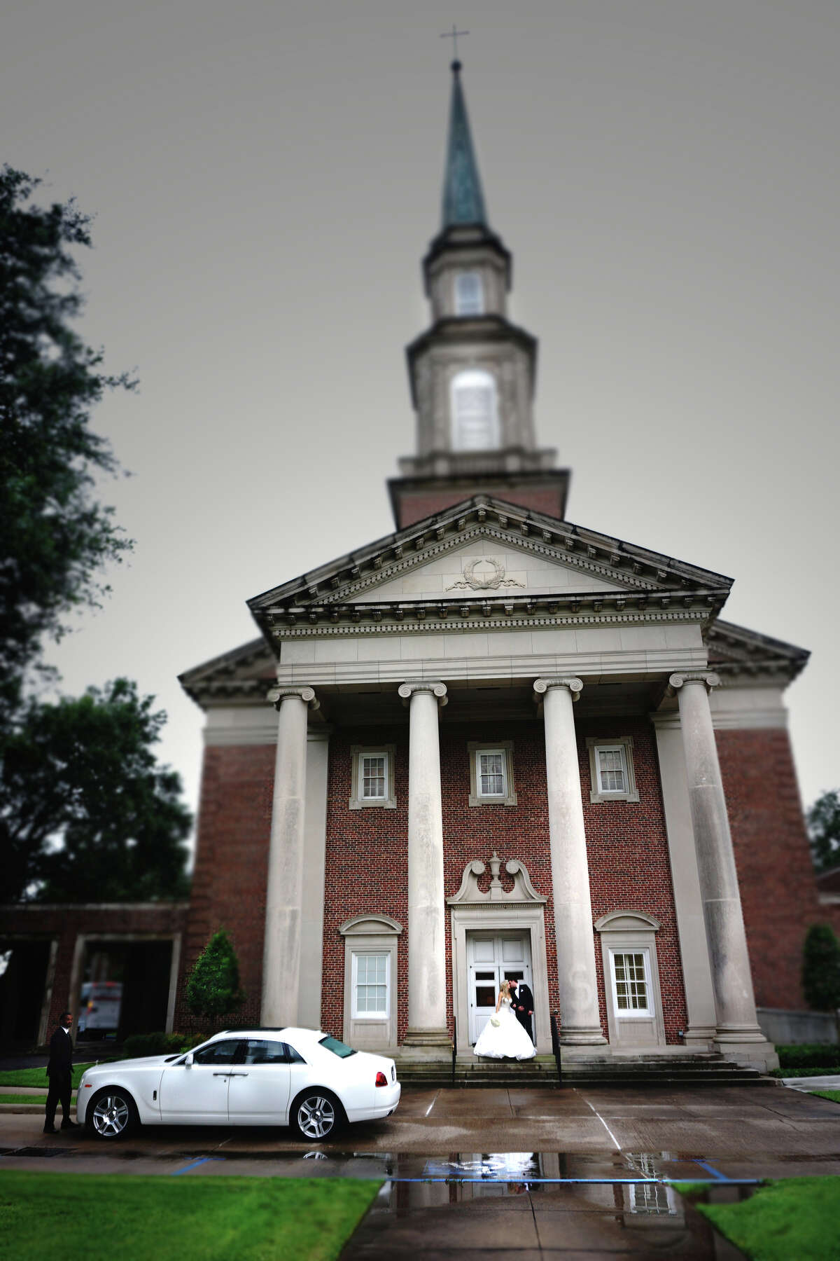 The love story behind Chita Craft's chance romance and platinum wedding