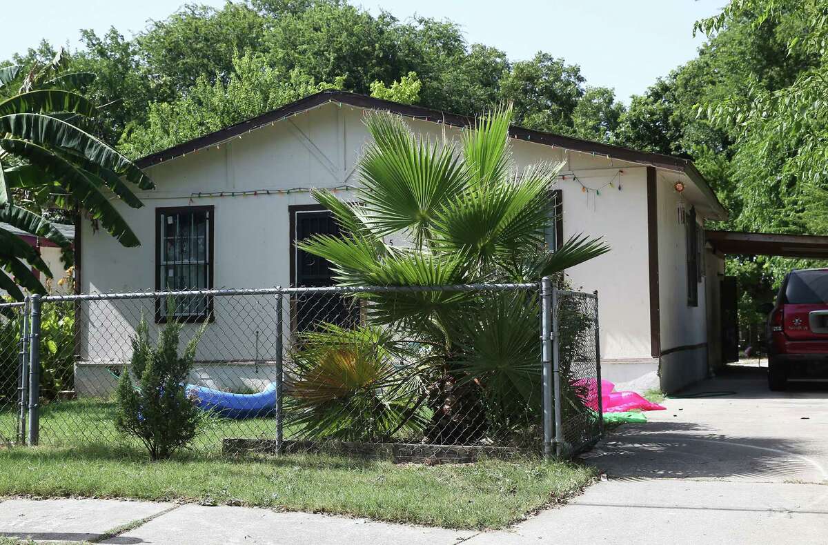 Accused Zetas boss painted as simple goat rancher who fled “kiss of death”
