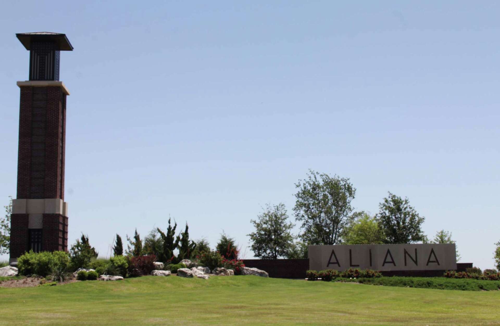 Neighborhoods: Aliana took off after change in course