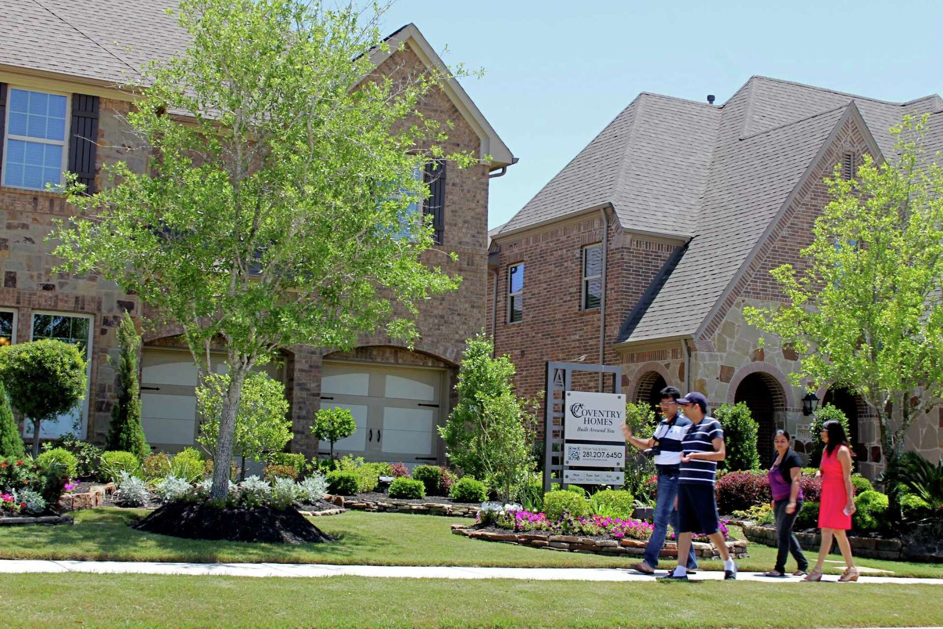 Neighborhoods: Aliana took off after change in course