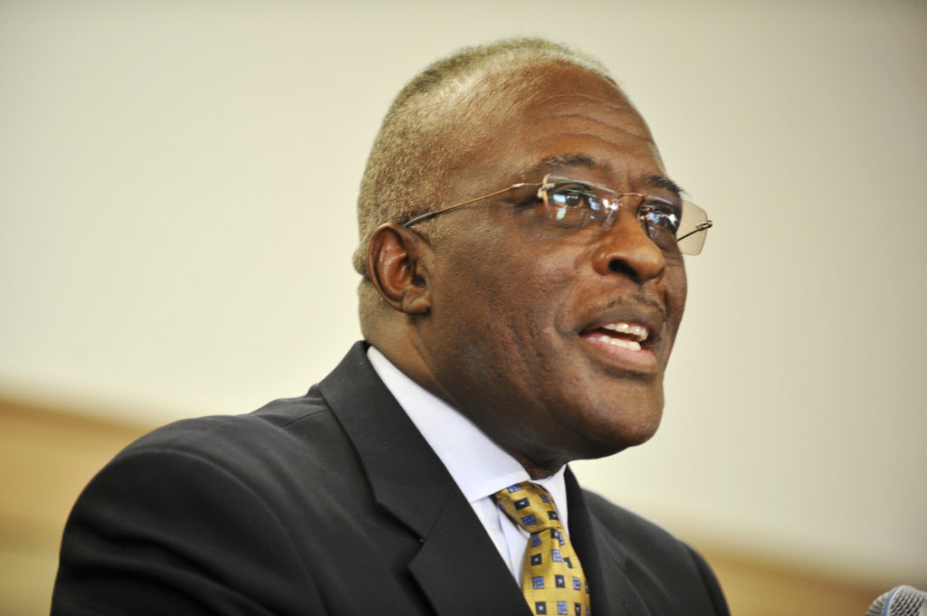 Photos: Robert Jones