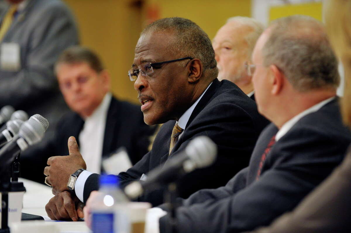 Photos: Robert Jones