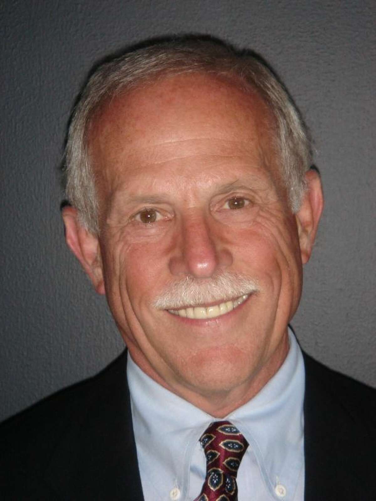 Plainview's Dr. Michael McClung authors article on osteoporosis treatment