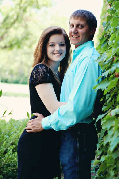 Loafman and Seago to wed