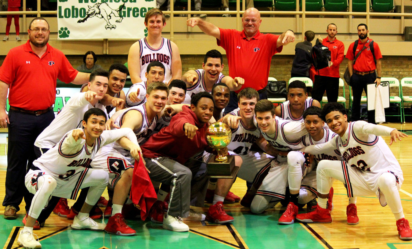 Bulldogs win area hoops title with wire-to-wire victory