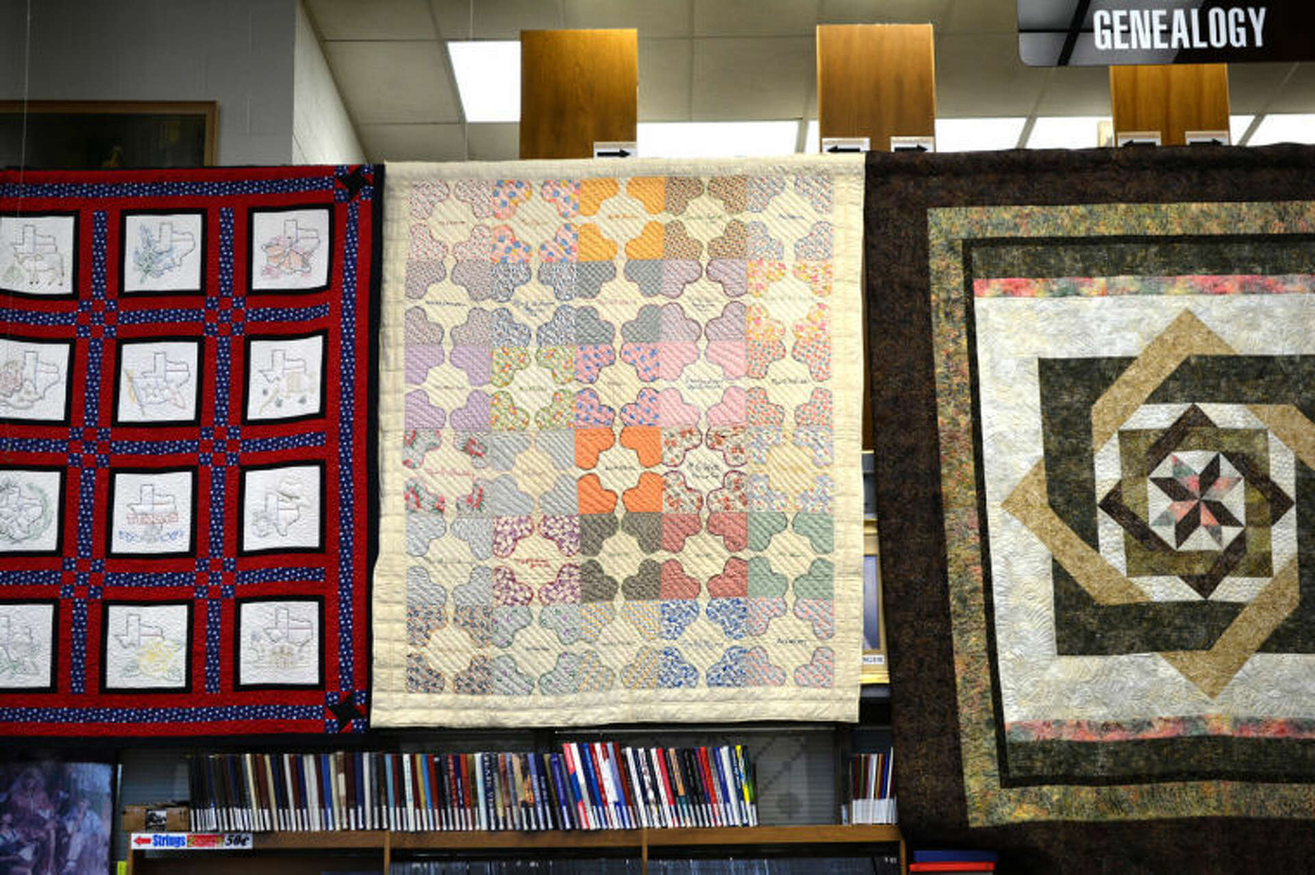 Looking Back: Depression-era Friendship Quilt part of display at Unger ...