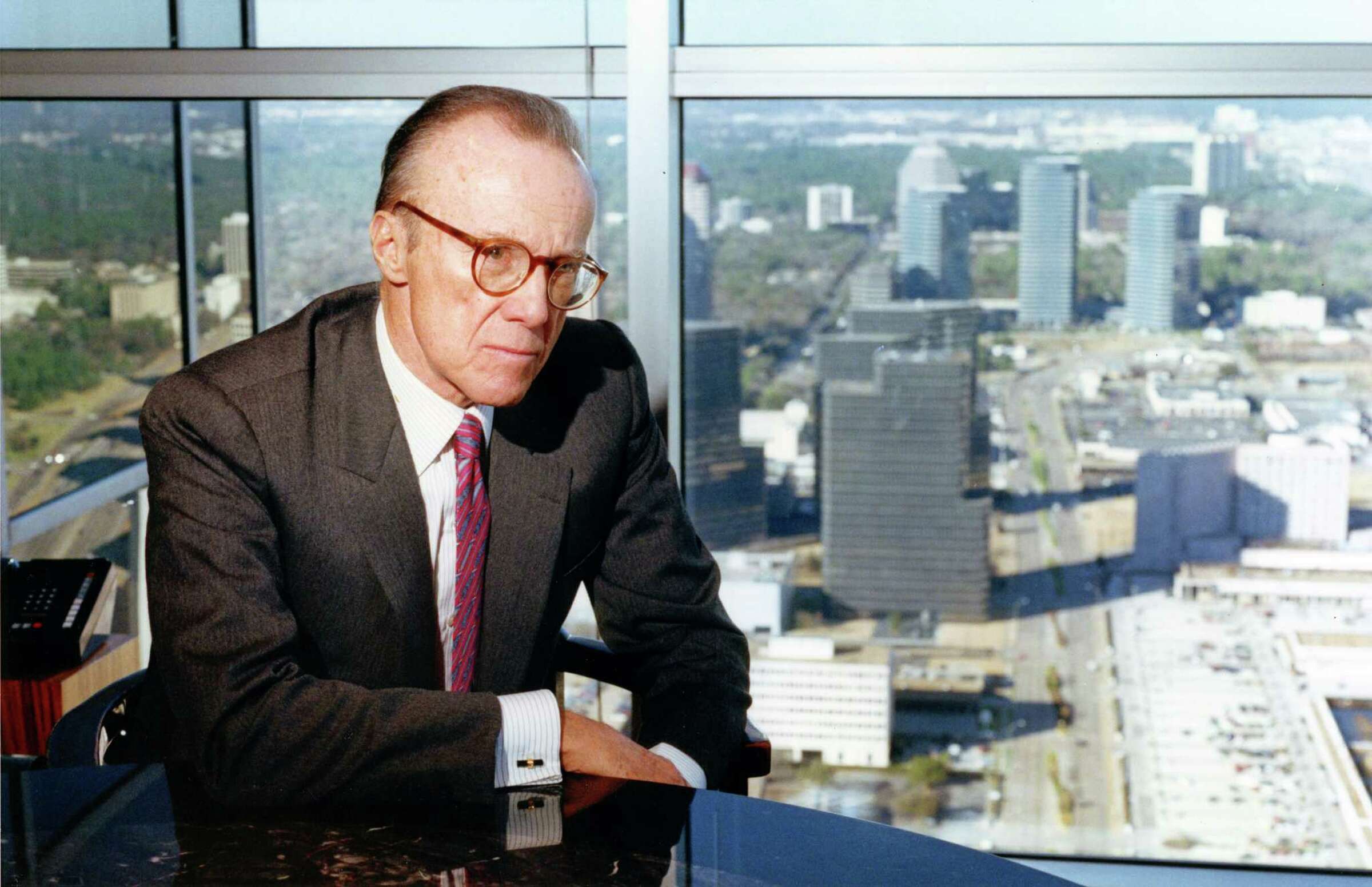 Daring developer Hines made his mark on city