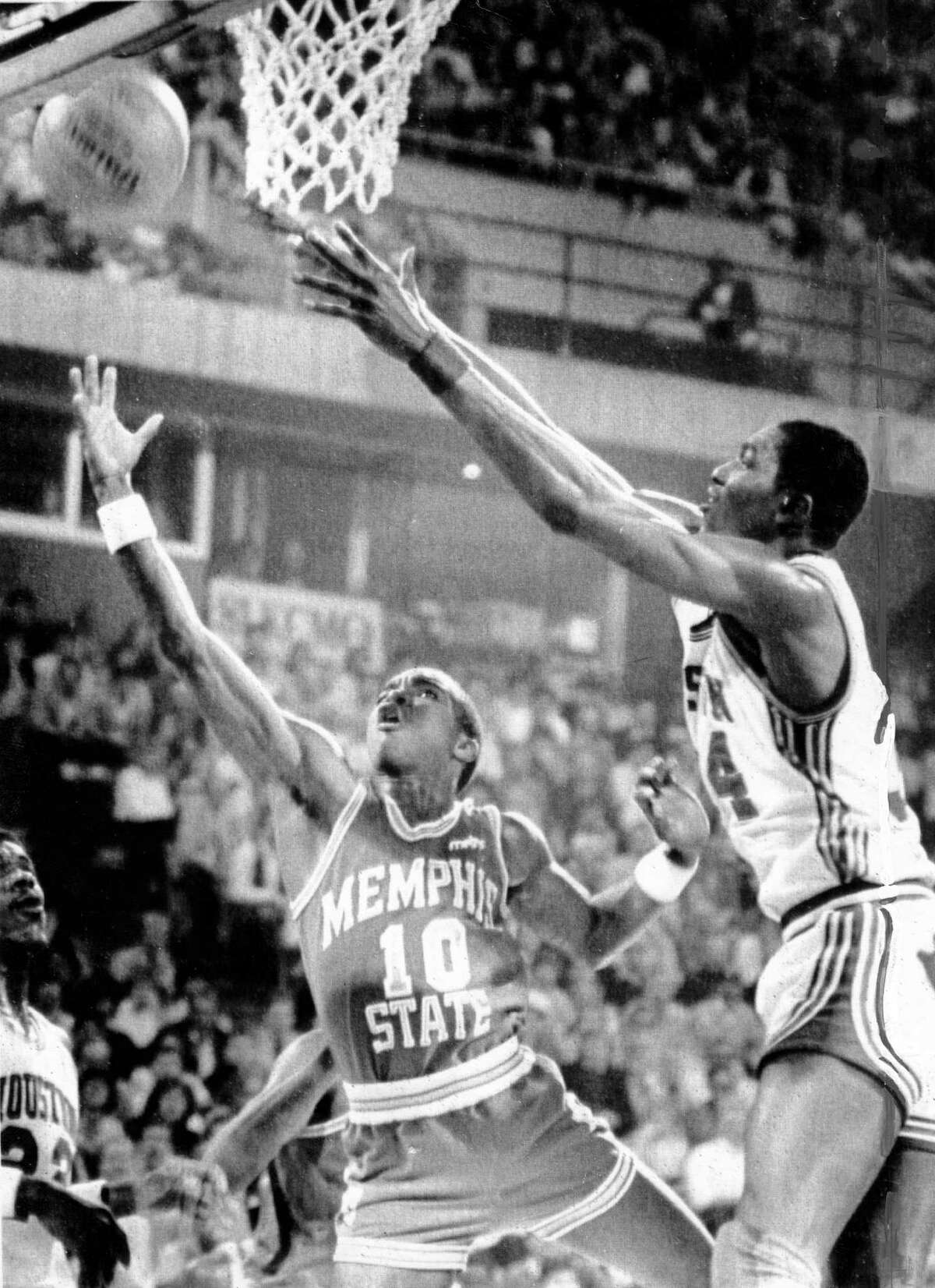 Phi Slama Jama dunks its way into Houston's history