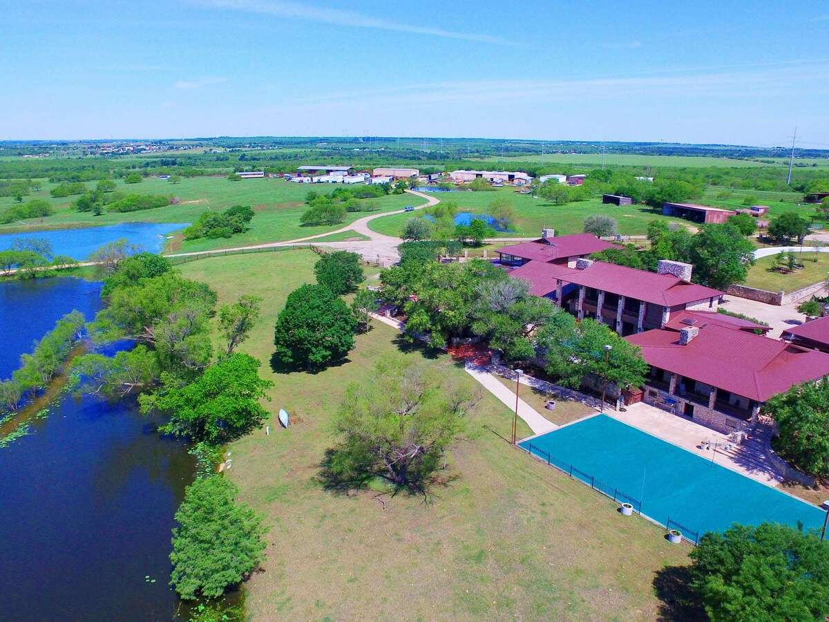Inside a famous Texas home with Hollywood history
