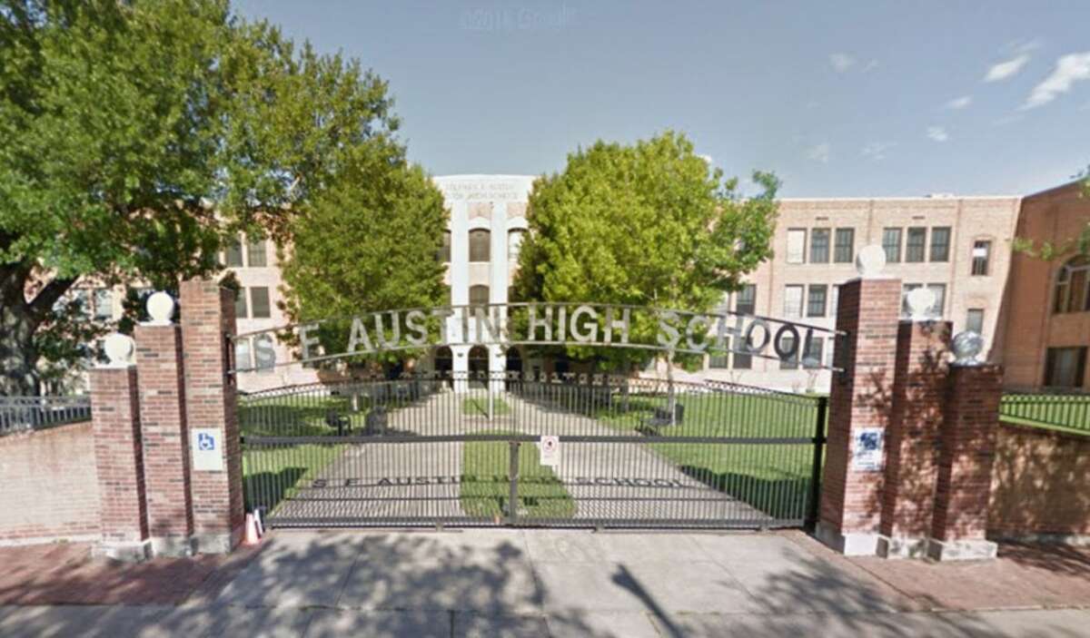 As Houston area grows, school construction goes through the roof