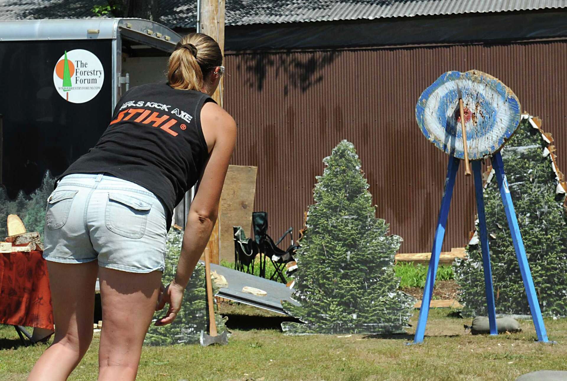 'Axe Women' lead regular lives — until they start chopping