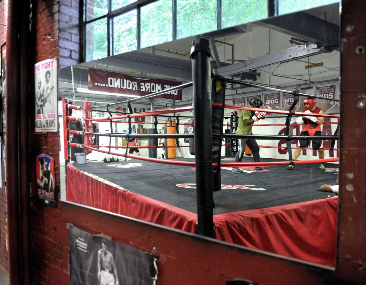 Danbury Wolfpack boxing team to compete at Ringside World Championships