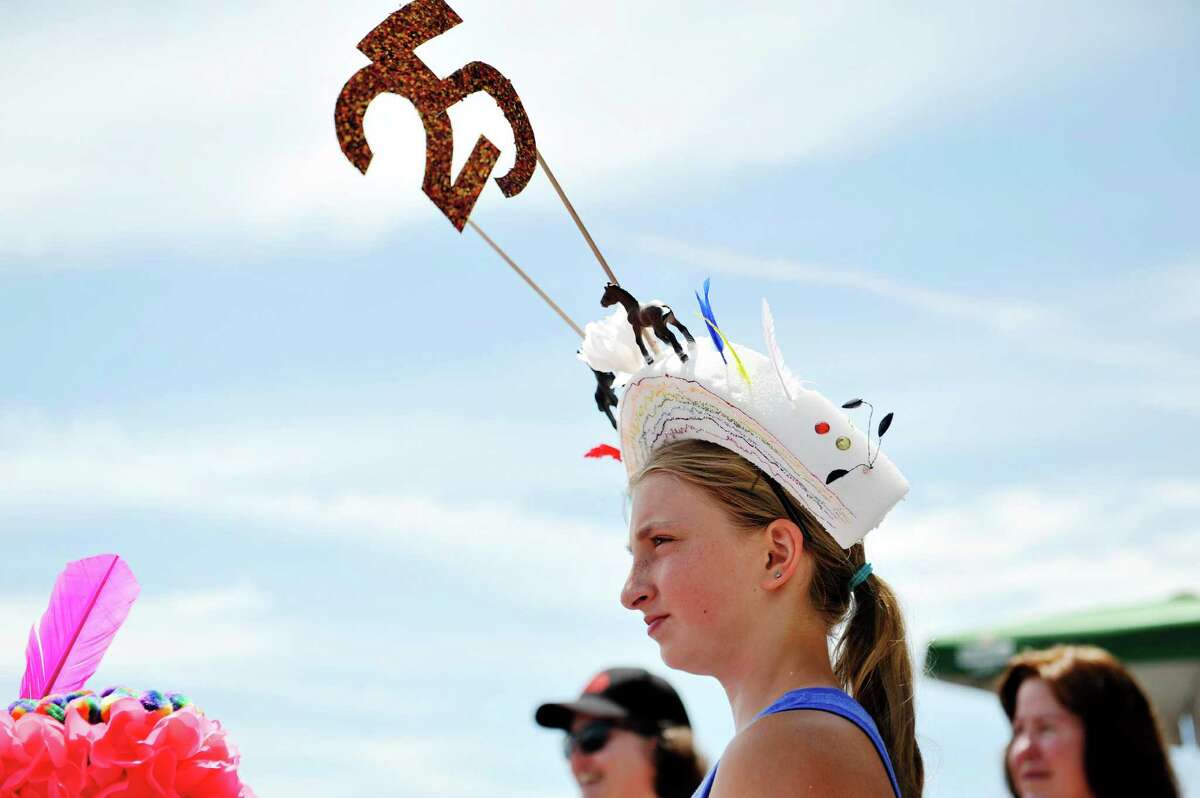 Photos: Hat contest at the Saratoga Race Track