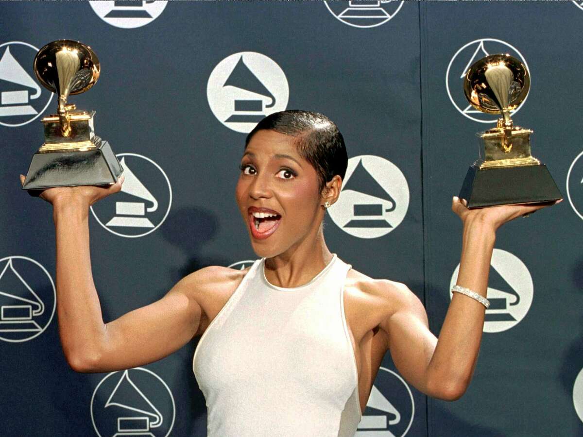 Toni Braxton sets Houston date