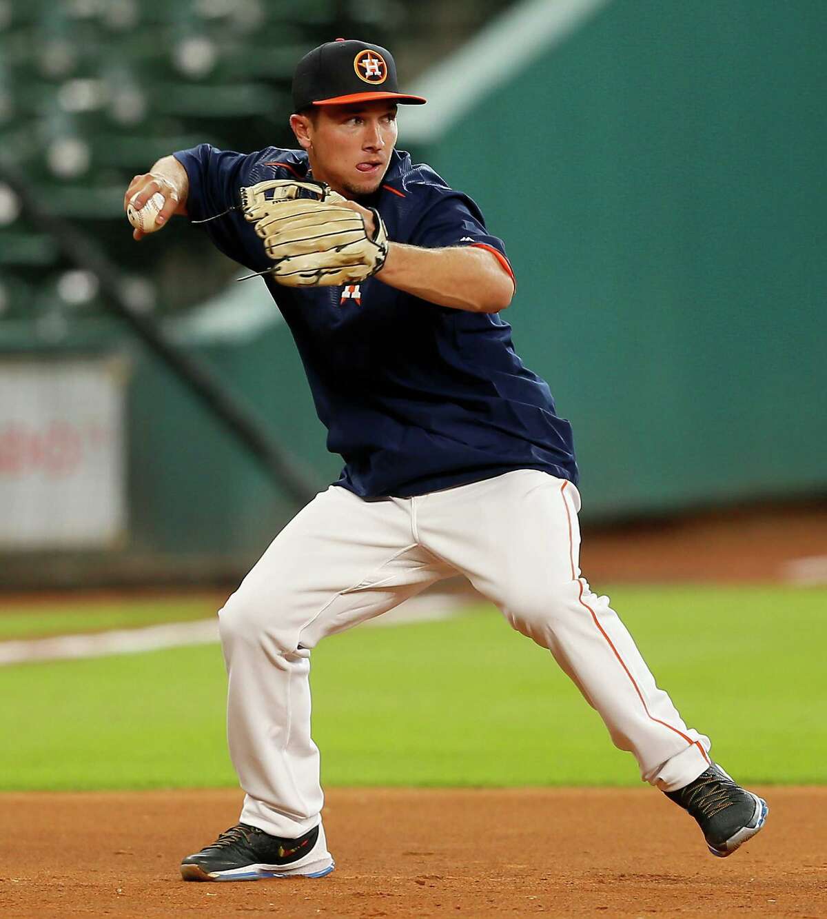 Astros' Alex Bregman still eyeing first big-league hit