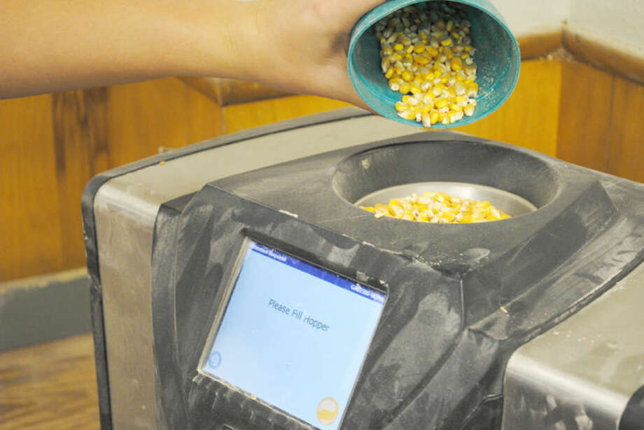 Human eye still ahead of technology in grain inspection - Plainview ...