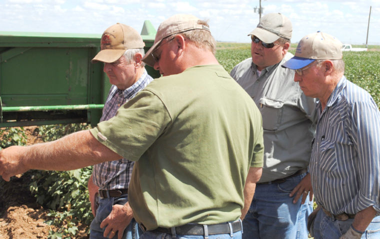 Farmers step in to help friend harvest