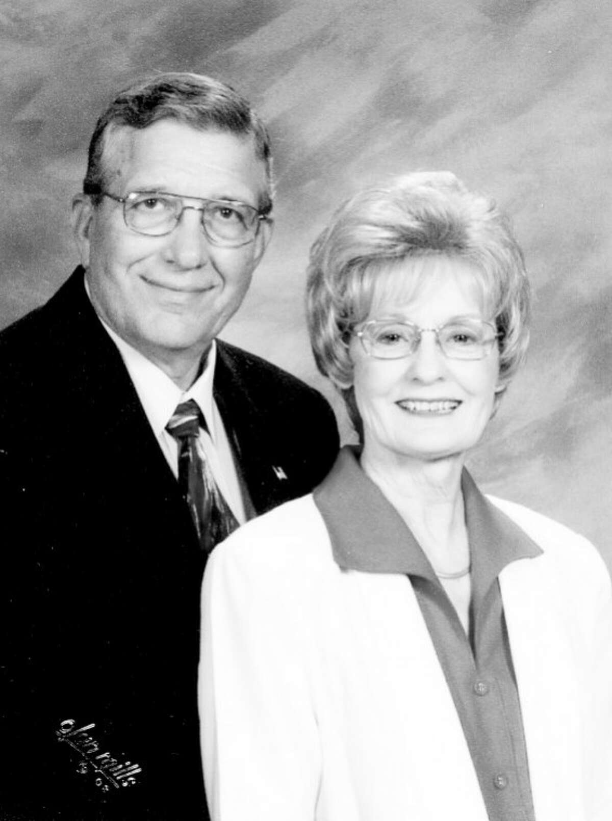 Anniversary: Mr. & Mrs. Wendell Dunlap