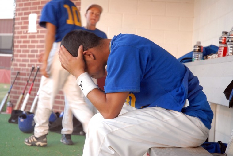 Baseball, softball teams find footing in coaches’ first seasons