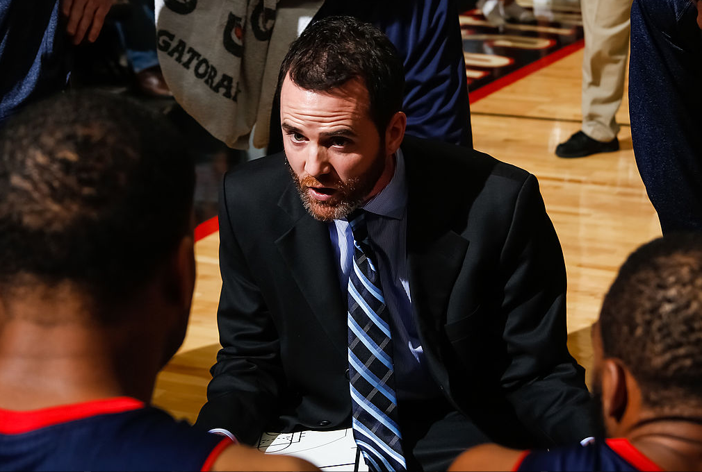 Spurs name well-traveled Will Voigt new Austin coach