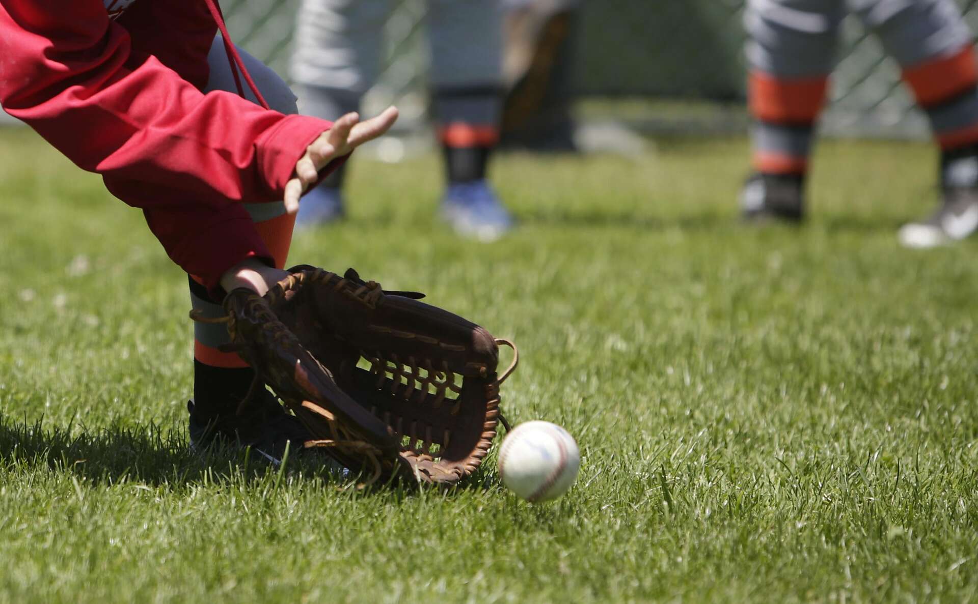 Girls play hardball at national tournament in S.F.