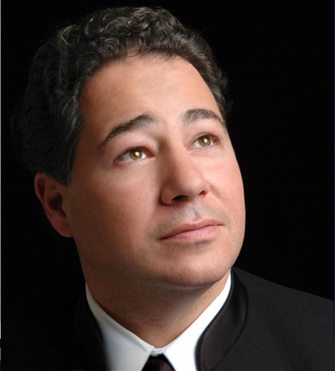 America's tenor will headline PCCA concert