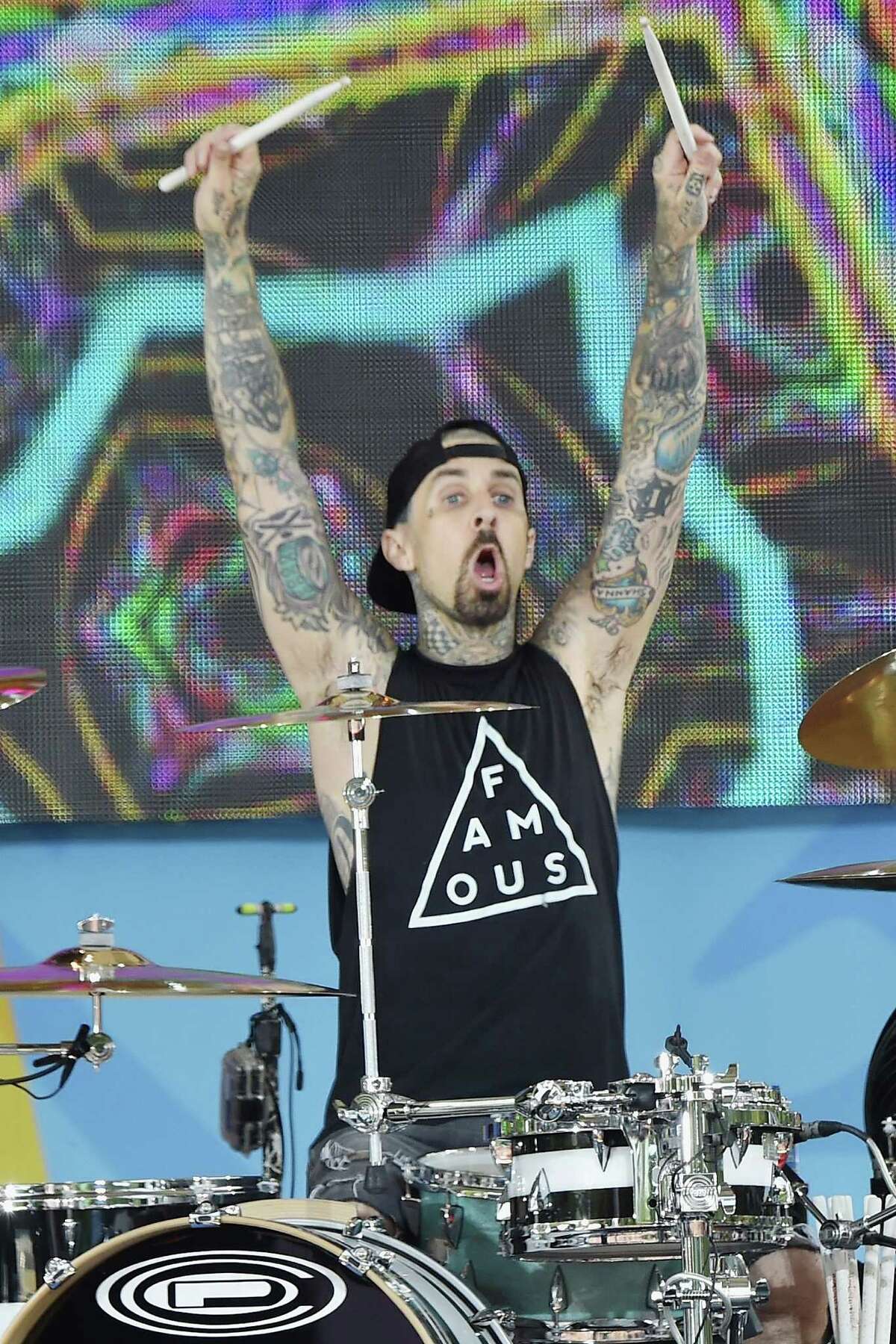 Blink-182 proves its ’90s pop-punk is ageless — and in vogue