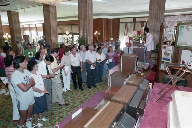 What did Houston look like in 1986 during the infamous oil bust?