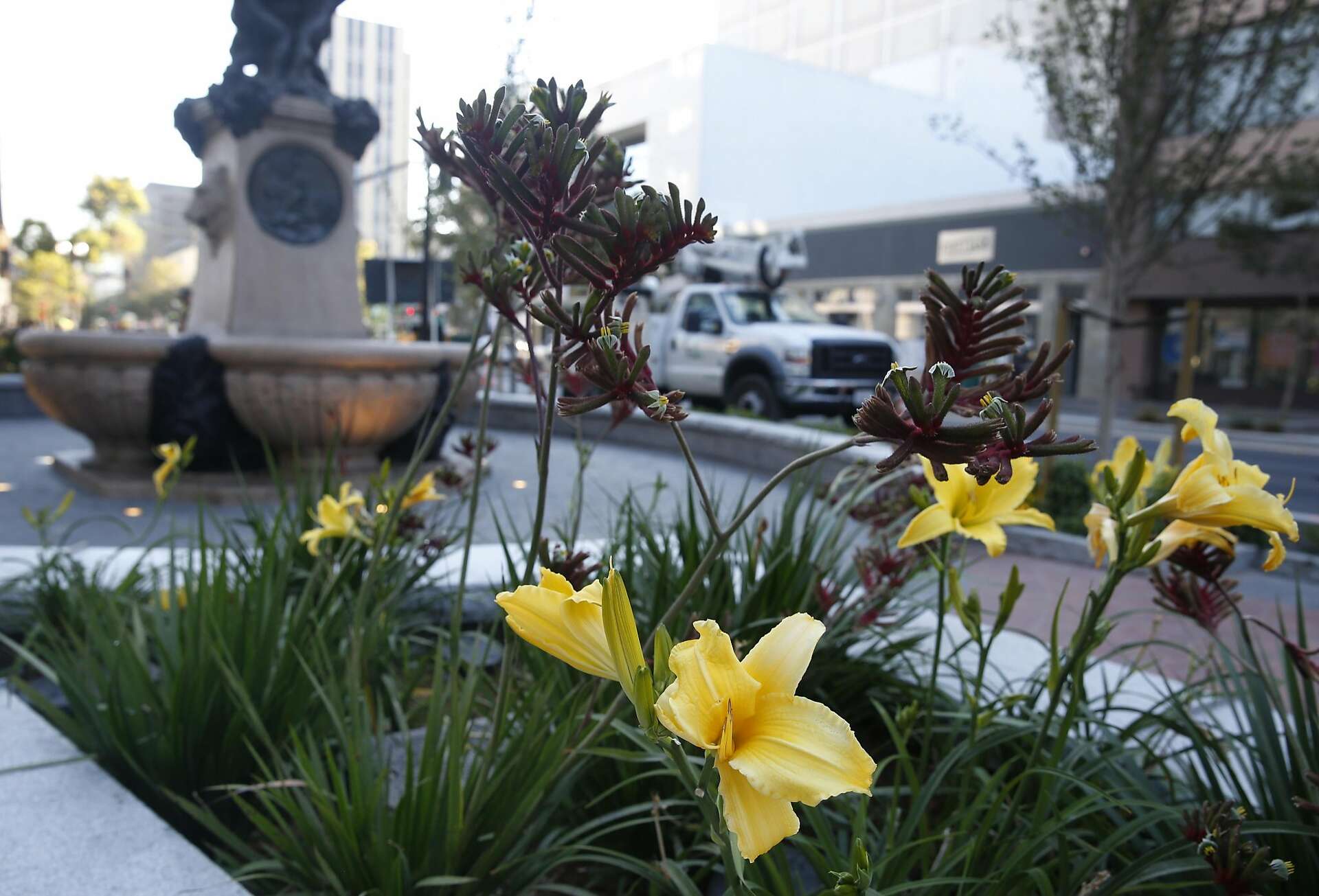 Oakland celebrates a renovated Latham Square