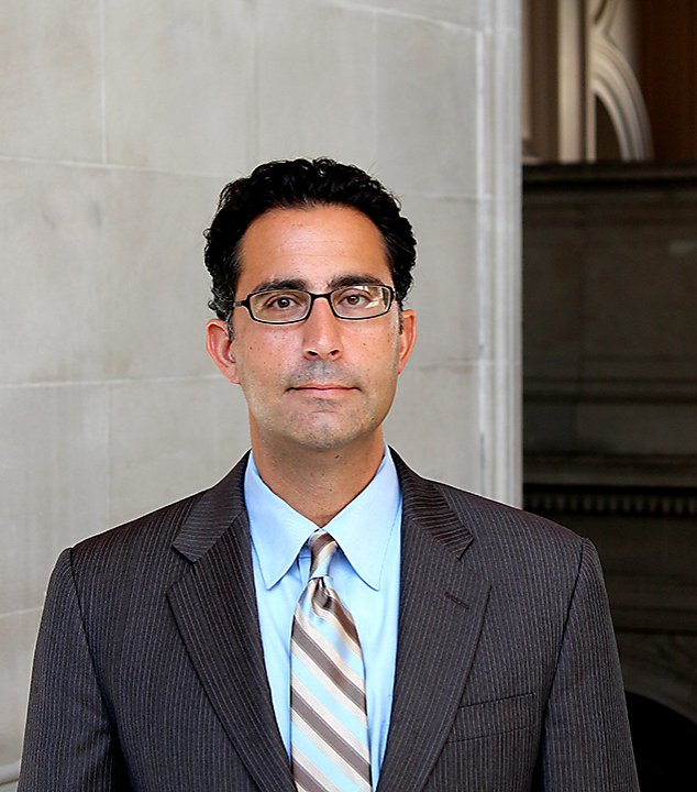 Federal judge in SF wants his court to take a page from the NFL playbook
