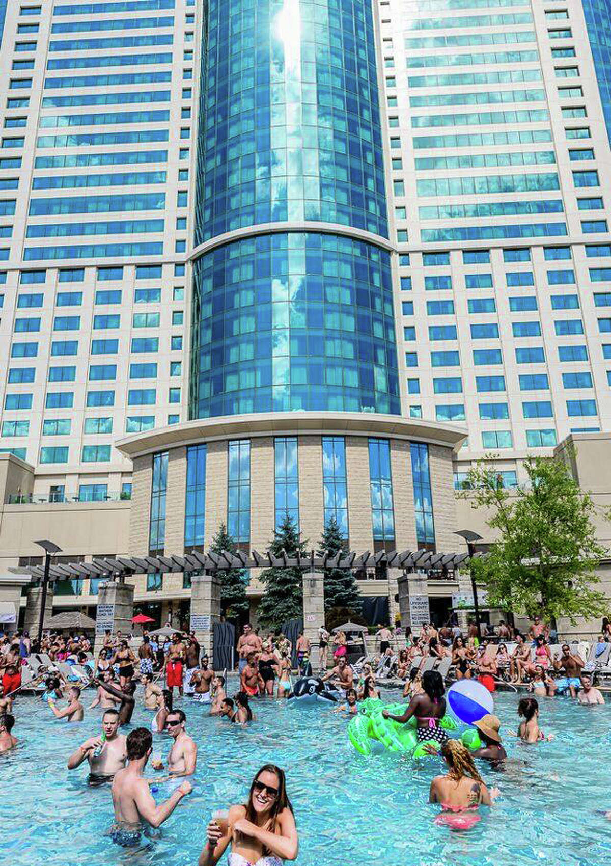 Sexiest Tattoo Contest heats up at Foxwoods