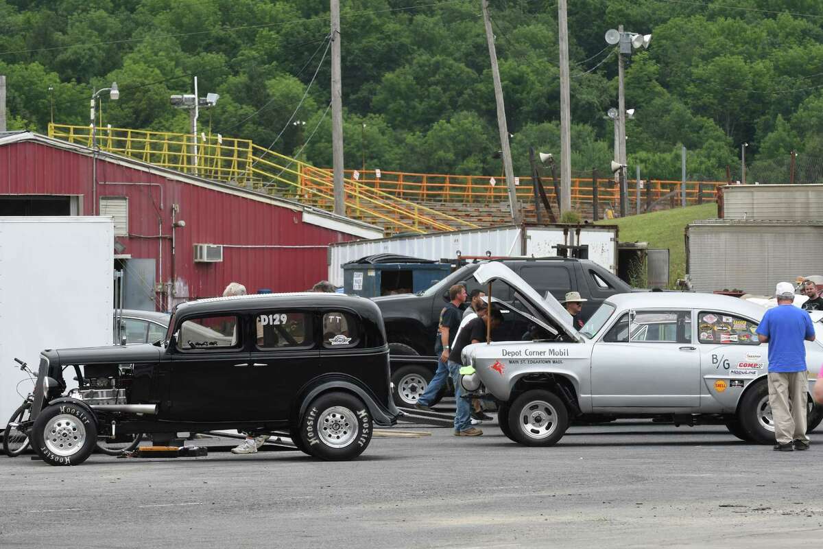 Photos: Lebanon Valley Dragway racing