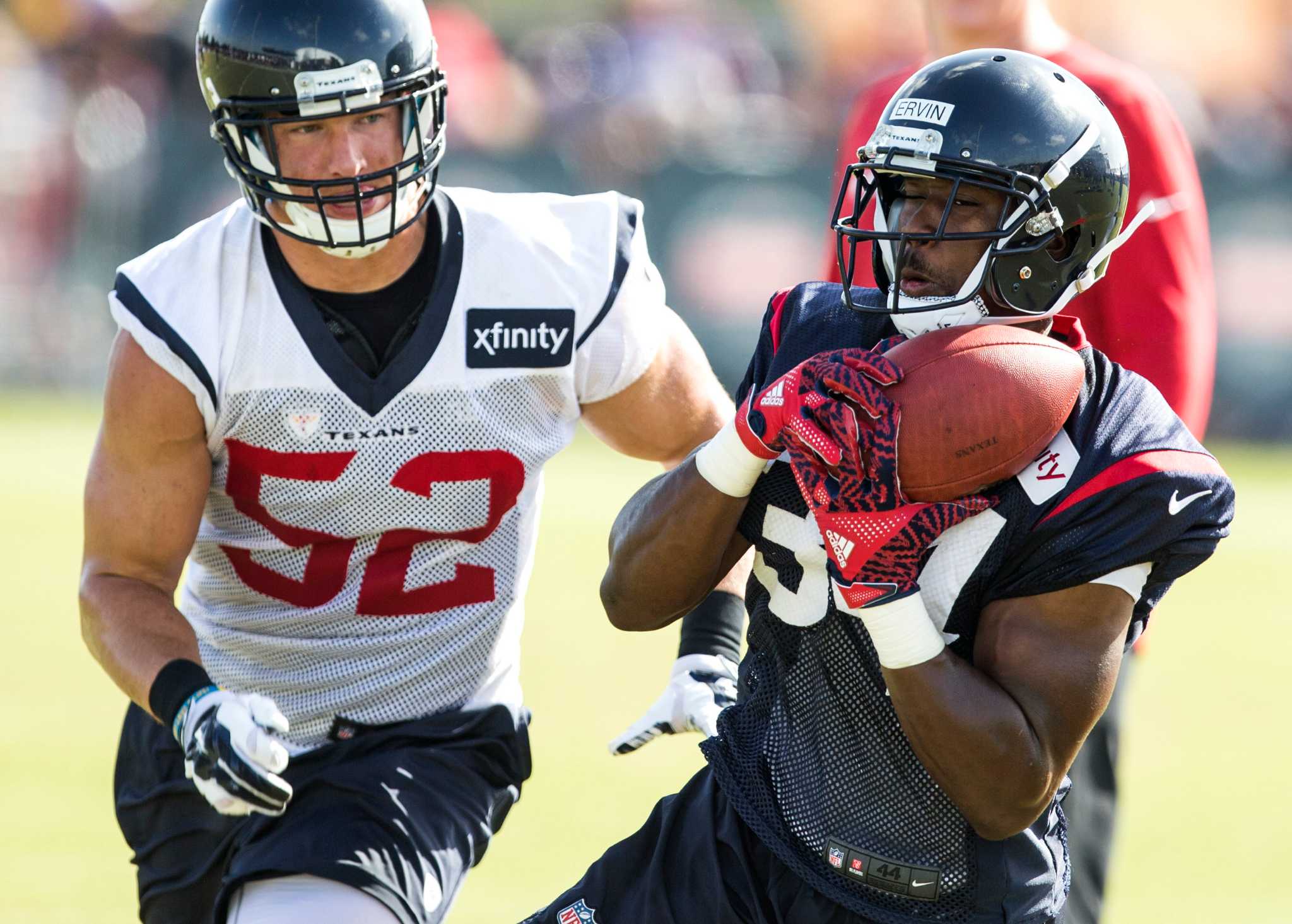 Texans' rookie Tyler Ervin healthy, showing versatility