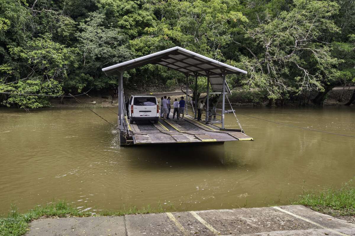 Compact, diverse Belize an easy gateway into Central America