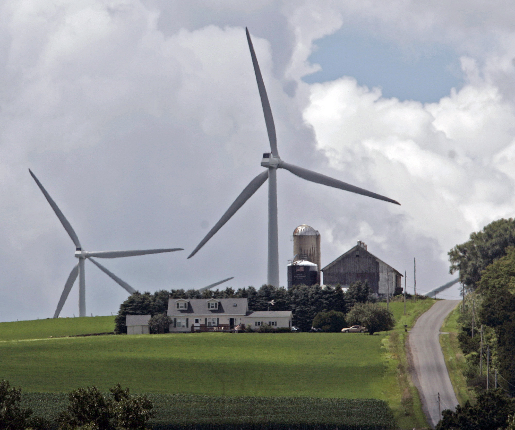 Clean energy plan approved